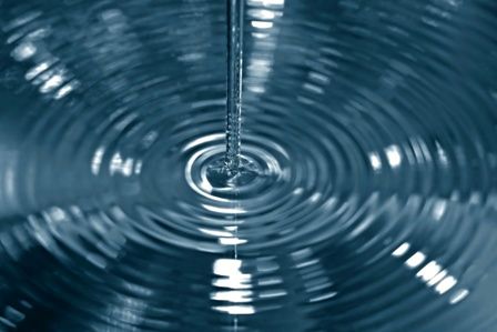 Symmetrical and soft water ripples shape | Blogfinger