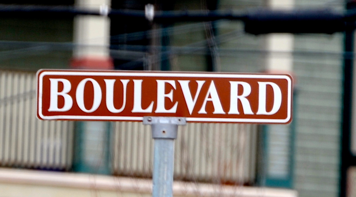 BLVD sign | Blogfinger